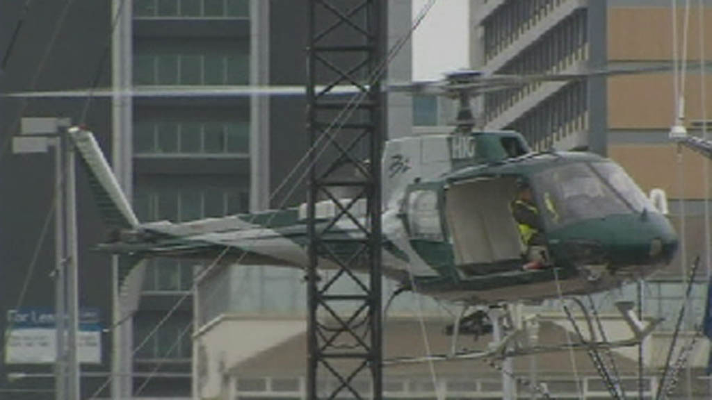 Bizarre helicopter crash caught on camera – Channel 4 News